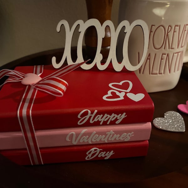 Happy Valentines Day, Valentines Day Decor, Valentine, Decorative Books ...
