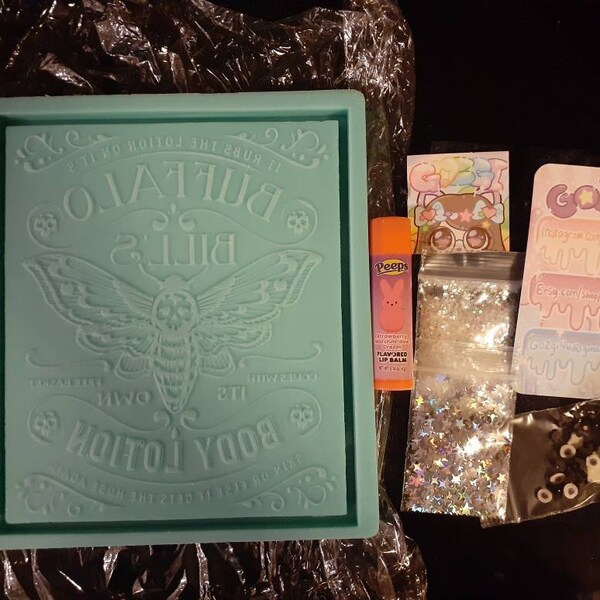 BIG Buffalo Bill Big Tray With Rim 6x5 Inch Acrylic Big Coster Shiny ...