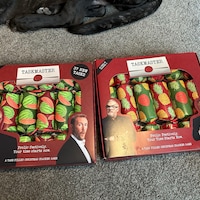 Official Taskmaster Christmas Crackers 2024 – Dinner Party Crackers ...