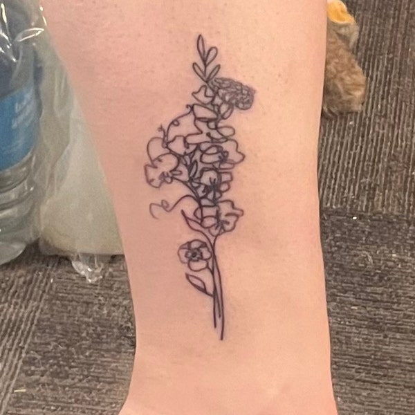 Custom Flower Bouquet Design, Tattoo One Line Commission, Outline ...