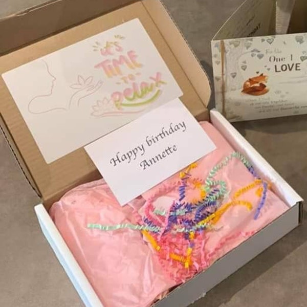 VEGAN Recovery Care Package, HUG in a BOX, Hospital Recovery Gift for ...