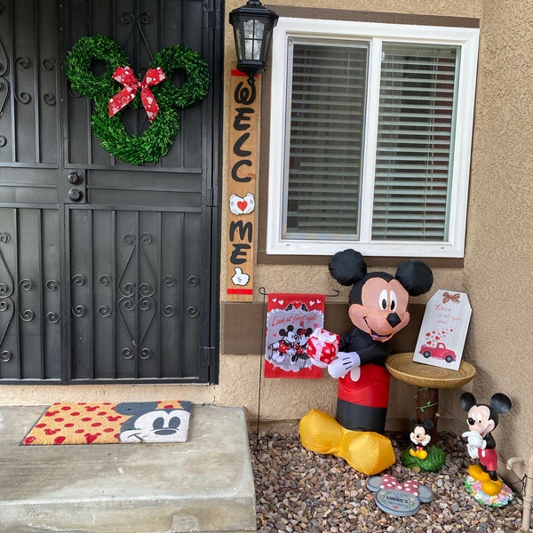 Mickey Mouse Inspired Interchangeable Seasons Welcome Sign - Etsy