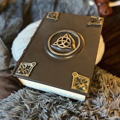 Vintage Leather Book of Shadows Blank Spellbook Large Book Leather ...