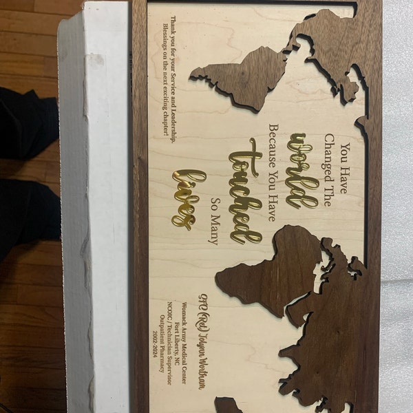 Personalized Retirement Gift: World Map Farewell Plaque - Etsy