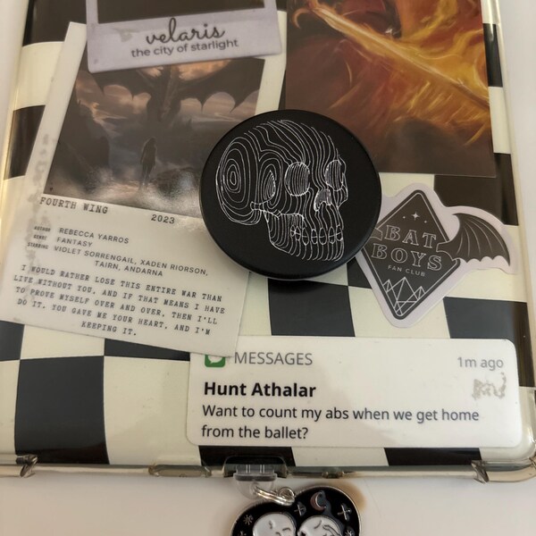 Its Always Wyd and Never DYWMTCOAEYPTYCOMF Holographic Bookish Kindle ...