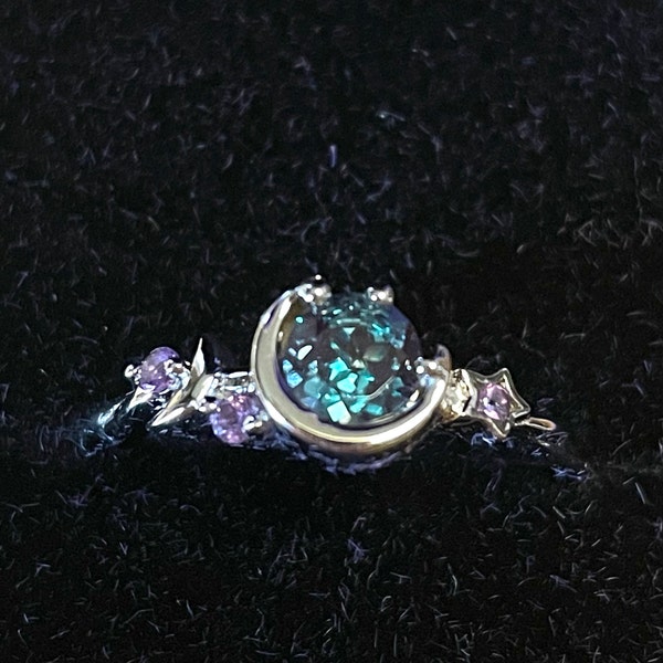 Unique Round Alexandrite Ring Moon Star Cluster Engagement Ring June ...