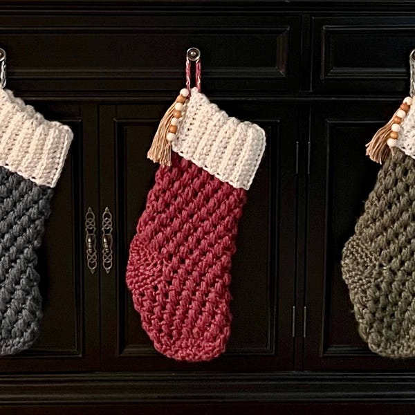 CROCHET PATTERN & VIDEO/ Bulky and Quick Puff Stitch Stocking, Crochet ...