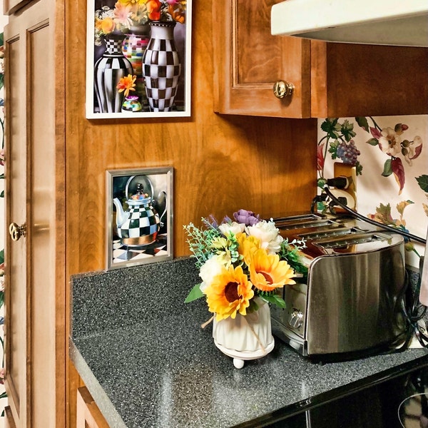 Rose Pattern Courtly Checkered Check Decor | Digital Wall Art | Flowers ...