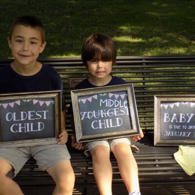Set of 3 PRINTABLE Chalkboard Pregnancy Announcement Photo Props Oldest ...