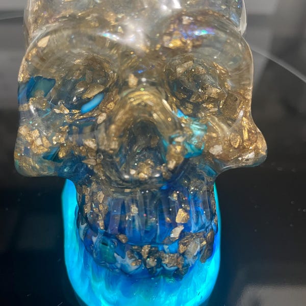 Resin Geode Skull Ocean and Mother of Pearl Skull With Crystals, Skull ...