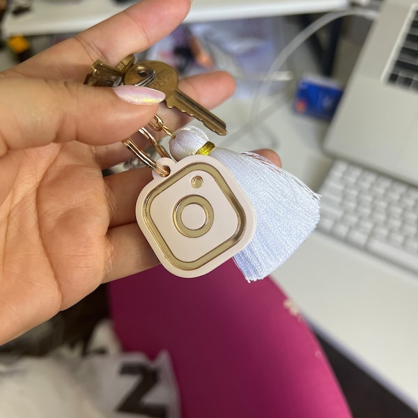 Instagram Smart NFC Keychain for Social Media | Tap and Follow ...