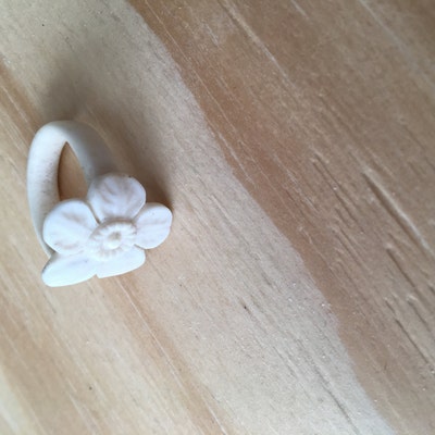 Antler Ring, Natural Whitetail Deer Antler Ring, Bone Ring Size 9 - Etsy