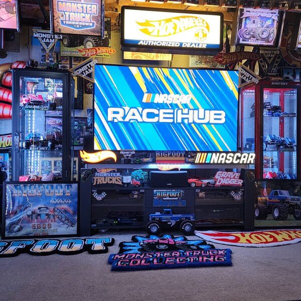 Red Bull LED Sign Display Shelf Racing Sign - Etsy