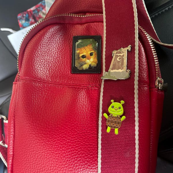 Shrek Outhouse Enamel Pin - Etsy