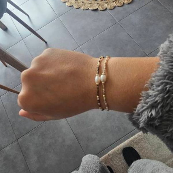 Bracelet fin perle d'eau douce et perles miyuki sur élastique, bracelet ...