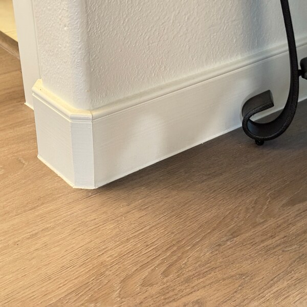 Unfinished Poplar Baseboard Moulding 9/16 in X 5 in X 7ft | Solid ...