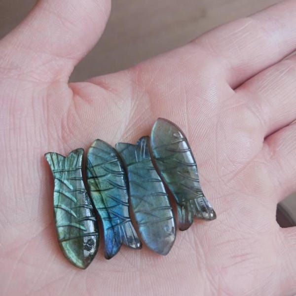 Natural Lapis Lazuli Handmade Fish Carving, Fish Shape Carved Gemstone ...