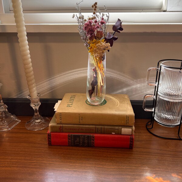 Set of 5 Vintage Books Customizable by Color Authentic Hardcover Farmhouse Wedding Table Decor ...