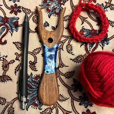 Drop Spindle Beginner Kit by Kromski Includes Handcrafted Drop Spindle ...