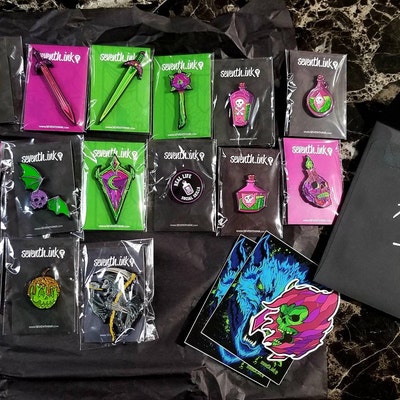 Phyrexius warrior Shield Enamel Pin - Etsy