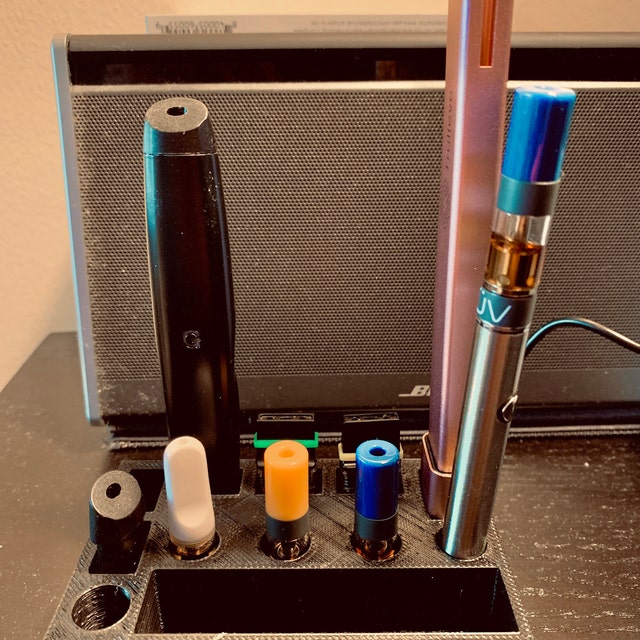 Kush Kitteh by KushKitteh on Etsy