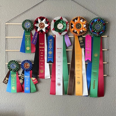 5 Row Horse Show Ribbon Display Holder 36 or 48 WIDE Holds 50 RIBBONS ...