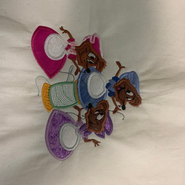 Cinderella Three Mice With Spool Machine Embroidery Applique Design ...