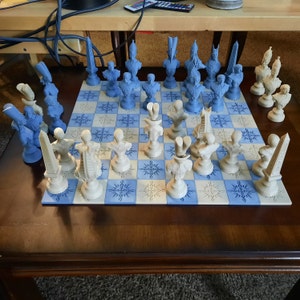 Hexagonal Modern Chess 32 Piece Set - Etsy