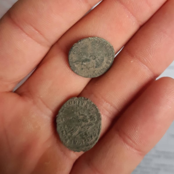 Genuine Uncleaned Ancient Roman Coins High Quality ~1700 Years Old! (silver Coins Included!) - Etsy