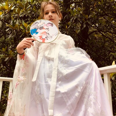 Embroidery Fan Round Fan Handmade Fan Classic Round Fan - Etsy