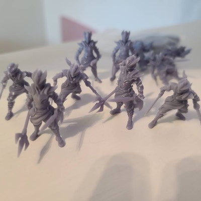 Cauldron Mimic Medium Miniature Perfect for Ttrpgs - Etsy