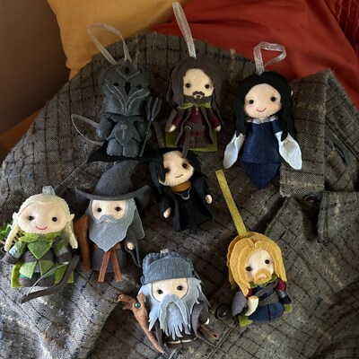 Lord of the Rings Hobbit Hole, Lord of the Rings Baby Mobile, Hobbits ...