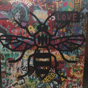 Manchester Bee Graffiti Style Remember 22 Bees Bright Small Made in Mcr ...