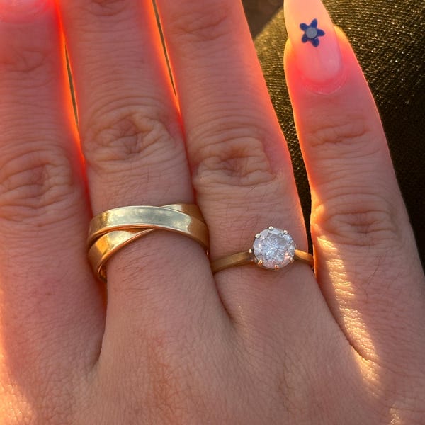 Beautiful Vintage Circa 1970s Art Nouveau Florally Inspired ...