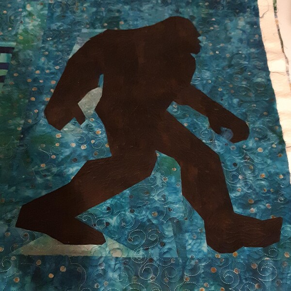 Bigfoot Fpp--sasquatch--yeti--abominable Snowman--paper Piecing Quilt ...