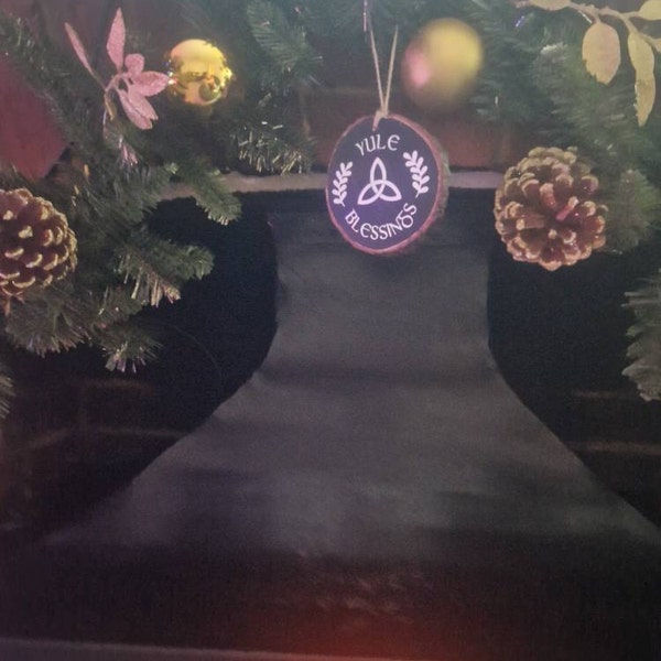 Yule Rustic Wood Slice Christmas Decorations Set, Winter Solstice ...