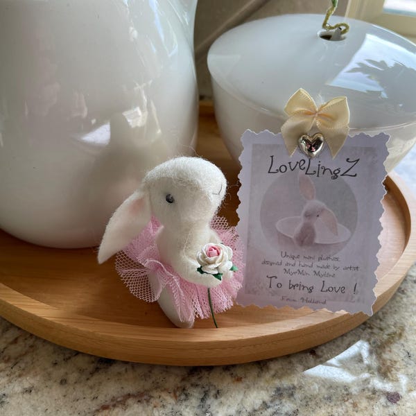 Bunny Pattern and Easy Tutorial, Lovelingz Cute Rabbit Instant Download ...