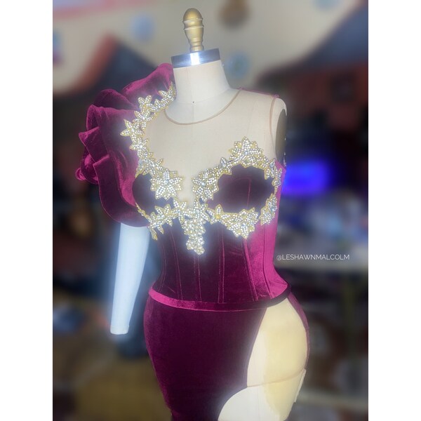 Designer Full Body Mesh Fabric Applique ,beaded Wedding Dress ...