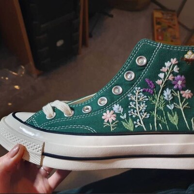 Converse Custom Floral Embroidery / Converse Custom Name / Gift for ...