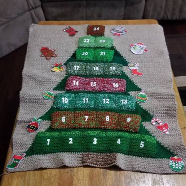 CROCHET PATTERN Advent Calendar | Large Pockets for Gifts & Goodies ...
