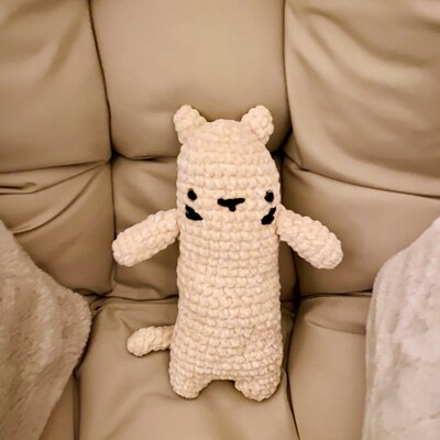 Small Long Cat Crochet Pattern. Make Your Own Cute Amigurumi Long Cat ...