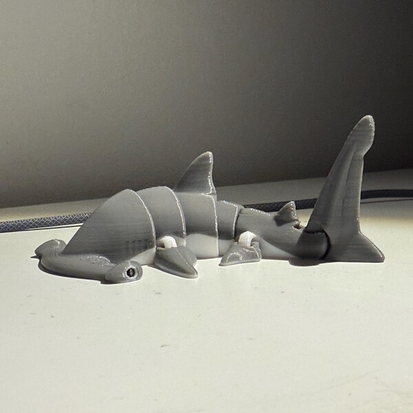 Articulated Mini Hammerhead Shark Fidget Toy - Unique 3D Printed Marine ...