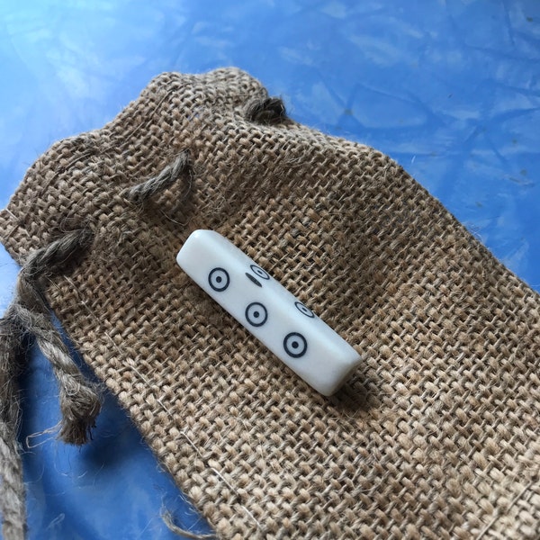 D4 Viking/medieval Historical Bone Dice Replica - Etsy