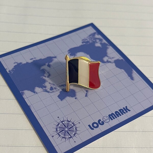 Seoul National University Pin Badge in KOREA. - Etsy