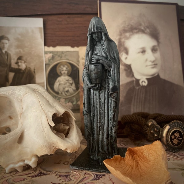 3D Printed Replica Grave Marker Monument. Shrouded Weeping Statue ...