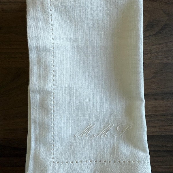Personalised Wedding Handkerchief, Scalloped Edge Embroidered ...