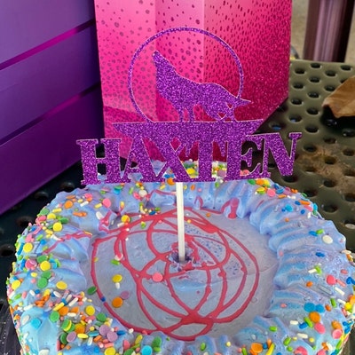 Custom Wolf Cake Topper, Howling Wolf Moon Cake Topper, Wolf Party ...