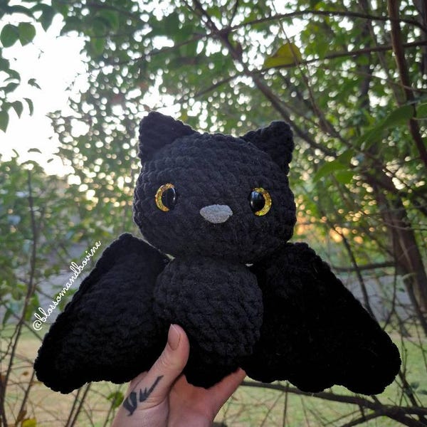 PATTERN: Plush Binx the Bat Pattern - Amigurumi Chunky Bat Pattern ...