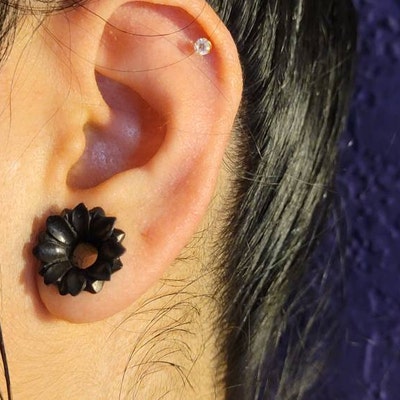 PAIR of Unique Organic Ebony Wood Spiral Tapers/plugs Gauges 4g 5mm Thru 0000 12mm Available - Etsy