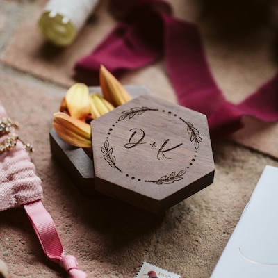 Engraved Floral Ring Tray Round or Oval Jewelry Tray 5th - Etsy